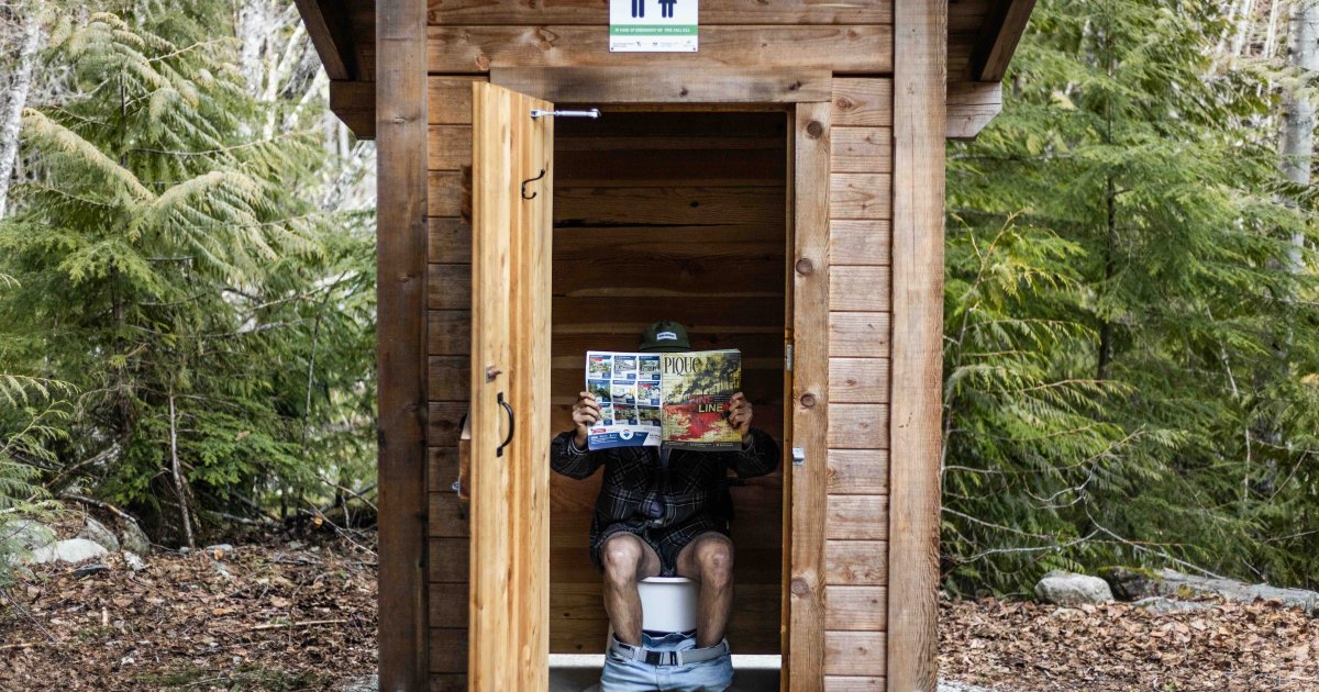 The Art Of Polite Pooping | Don't Love It To Death